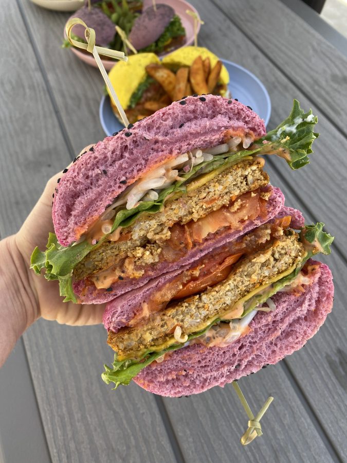 10 Must-Try Plant-Based Burger Joints in Los Angeles