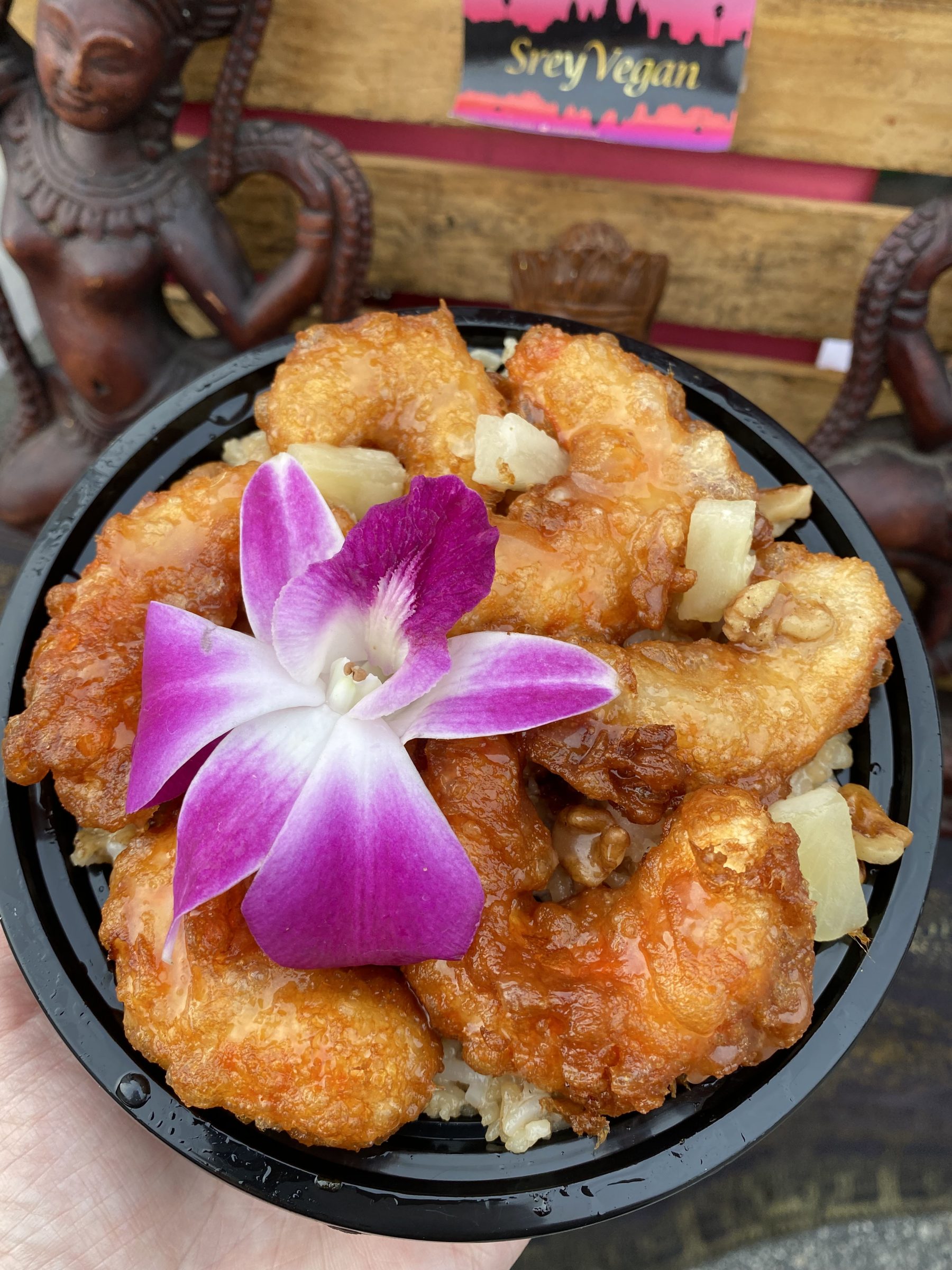 Eat Vegan Around the World at These 15 LA Restaurants