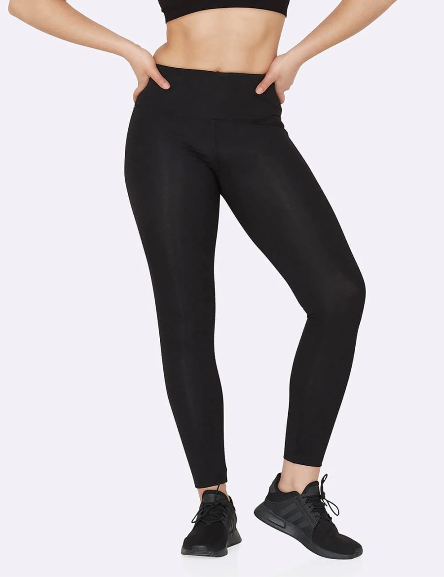 16 Sustainable Activewear Brands We Love
