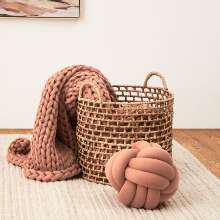 10 Sustainable Weighted Blankets for a Good Night's Sleep