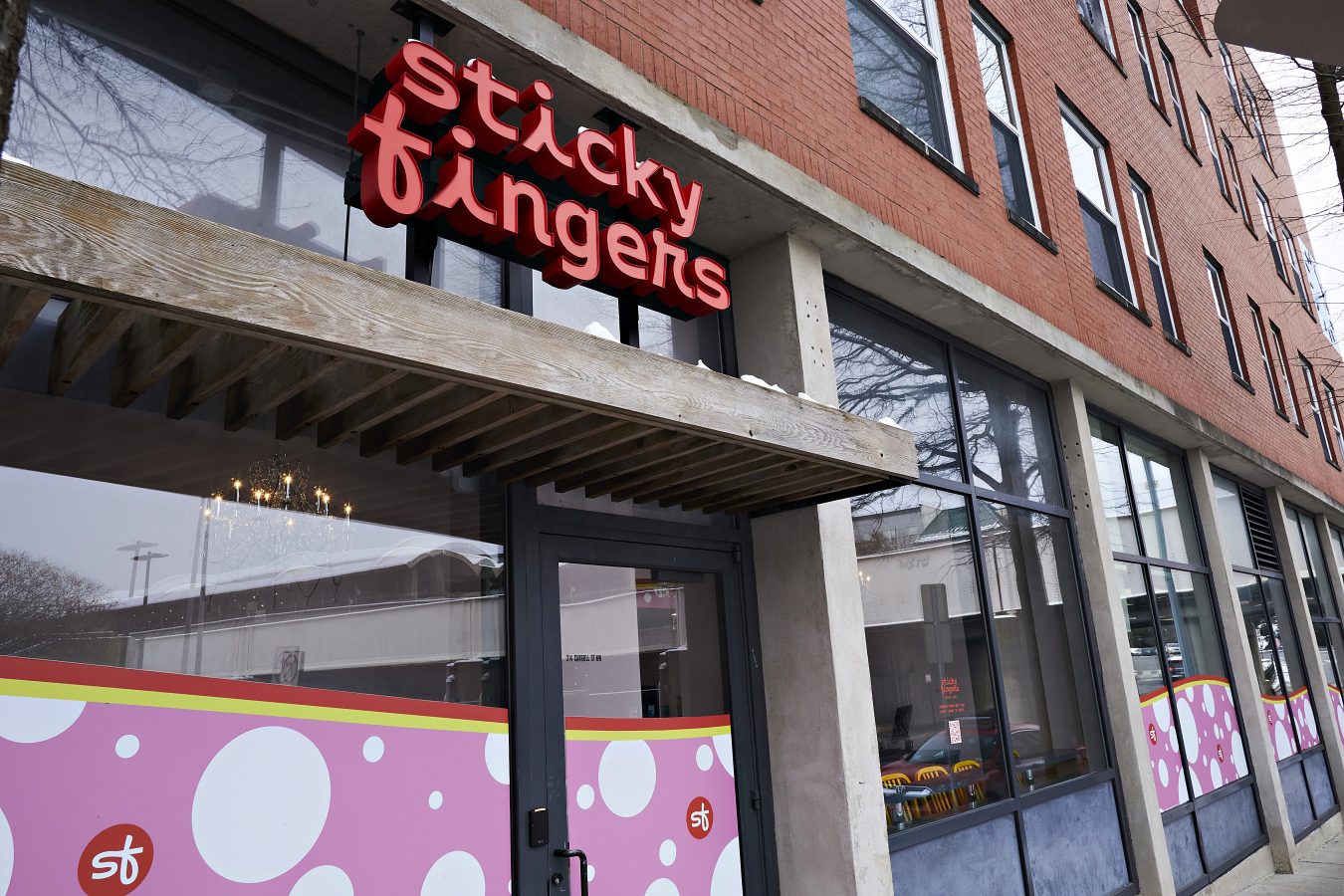 DC-Based Vegan Bakery Sticky Fingers Opens New Flagship Location