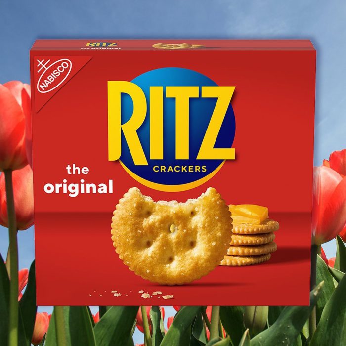 36 Accidentally Vegan Snacks You Can Find at Almost Any Grocery Store