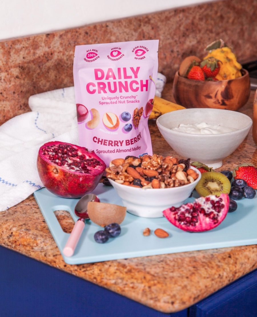 9 Superfood Snacks to Add to Your Grocery List