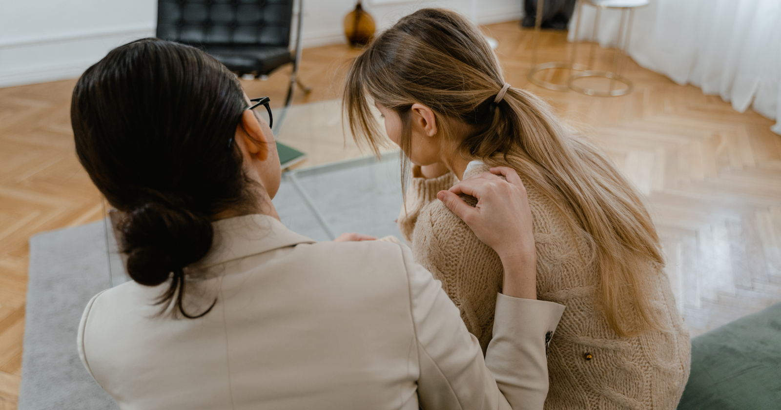 Goddess anna lesbian video the woman is good-looking with a