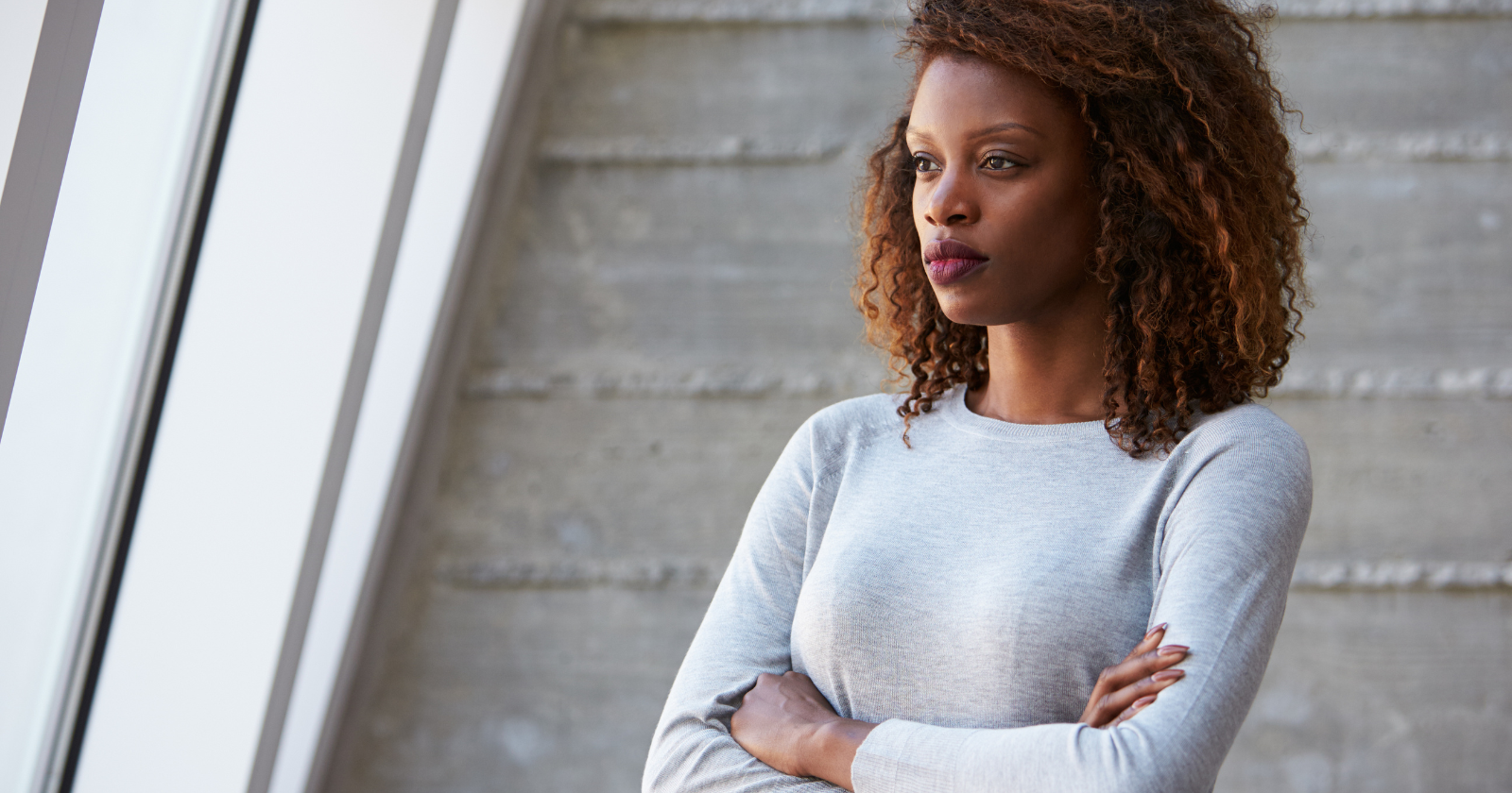 8 status symbols genuinely confident women never waste money on – VegOut