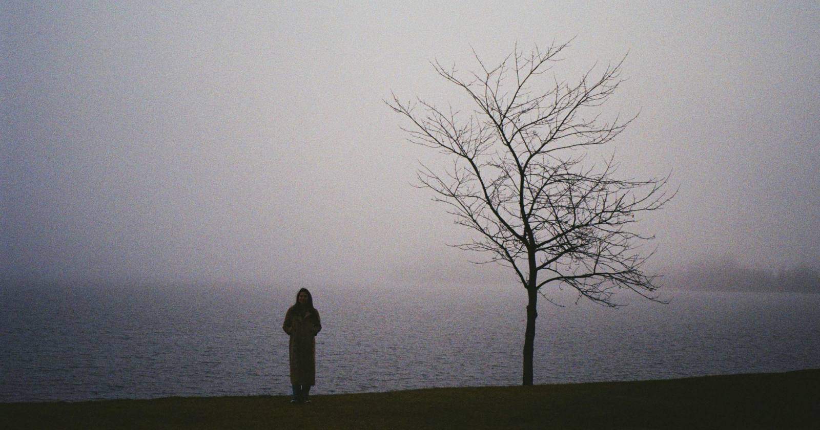 Psychology says people who love being alone have these 9 qualities that ...