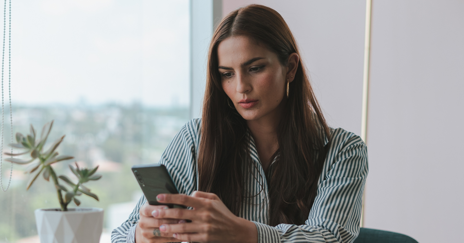 The new rules of power dressing: 5 styling choices that command respect ...