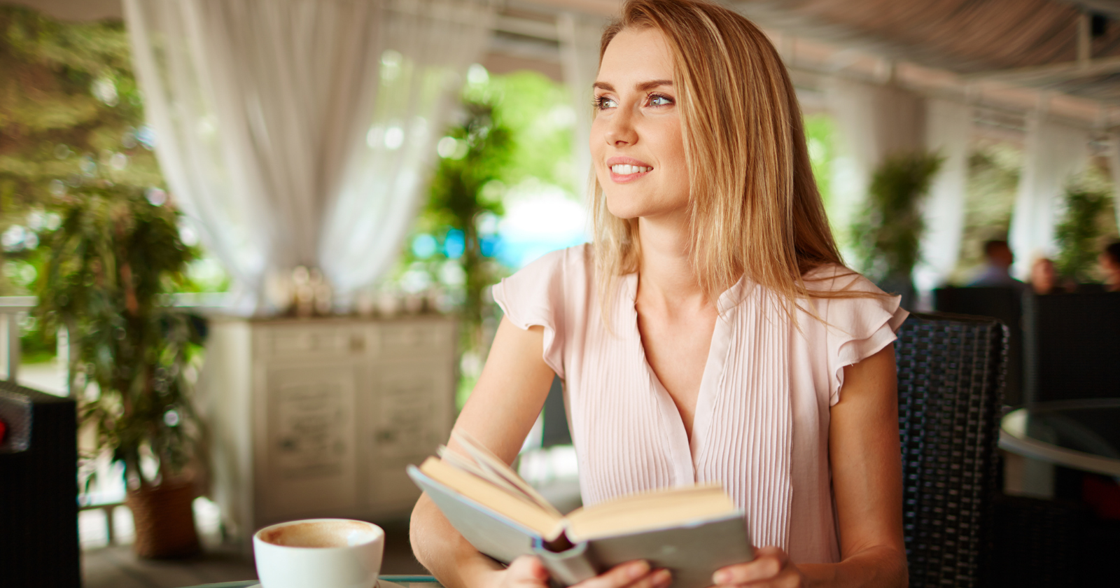 The art of being alone without being lonely: 8 habits of people who ...