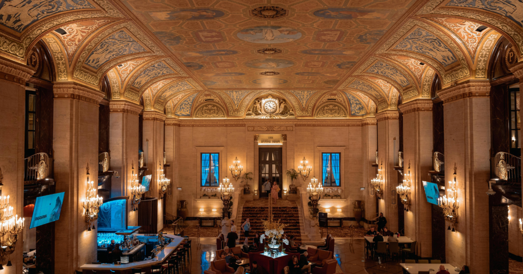 8 things the upper class calls 'normal' that the average American sees ...