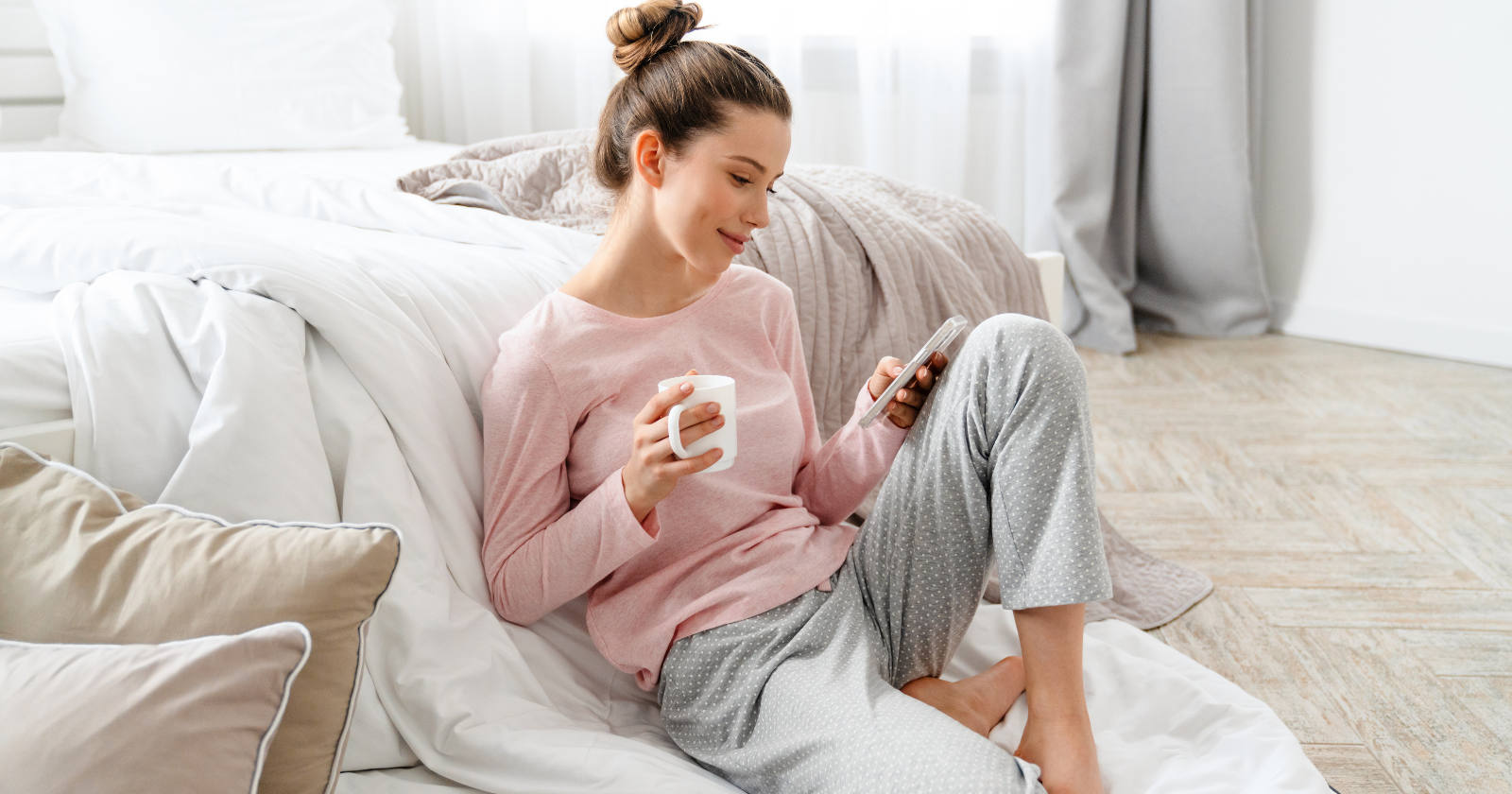 7 little things upper-middle-class women wear around the house that ...