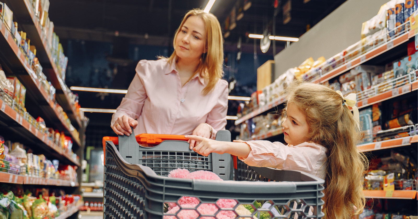 7 grocery shopping habits that instantly reveal an upper-middle-class ...