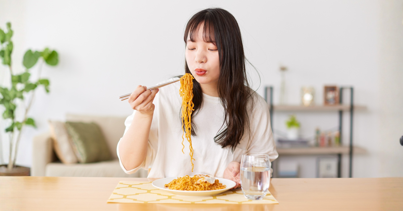 7 things lower-middle-class families always have in their pantry that ...