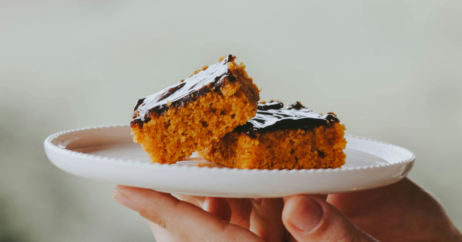7 vegan baking swaps that make your kitchen smell like October