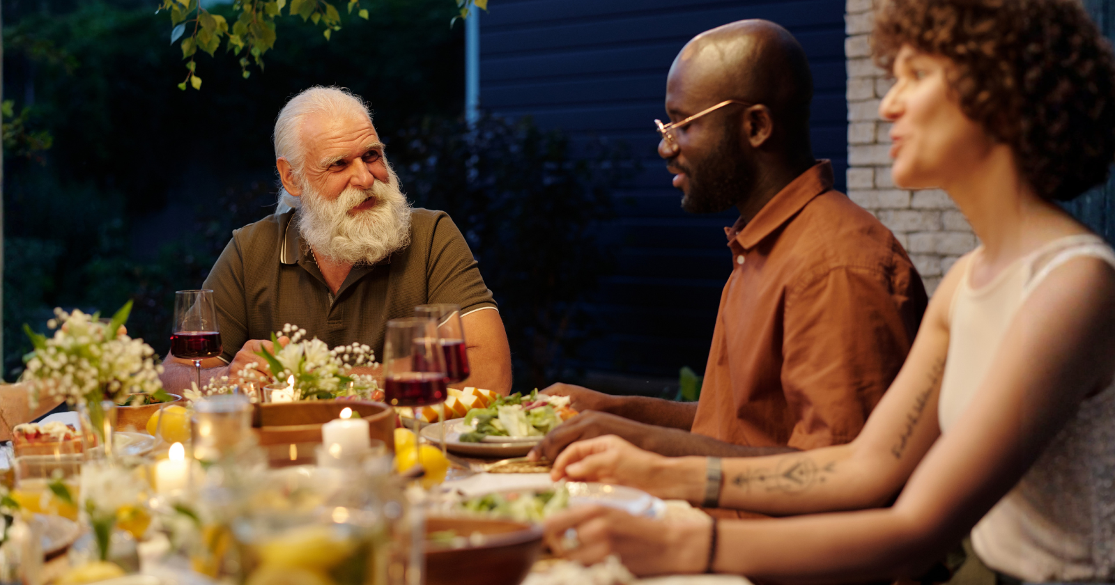 8 topics Boomers bring up at dinner parties that make younger guests ...