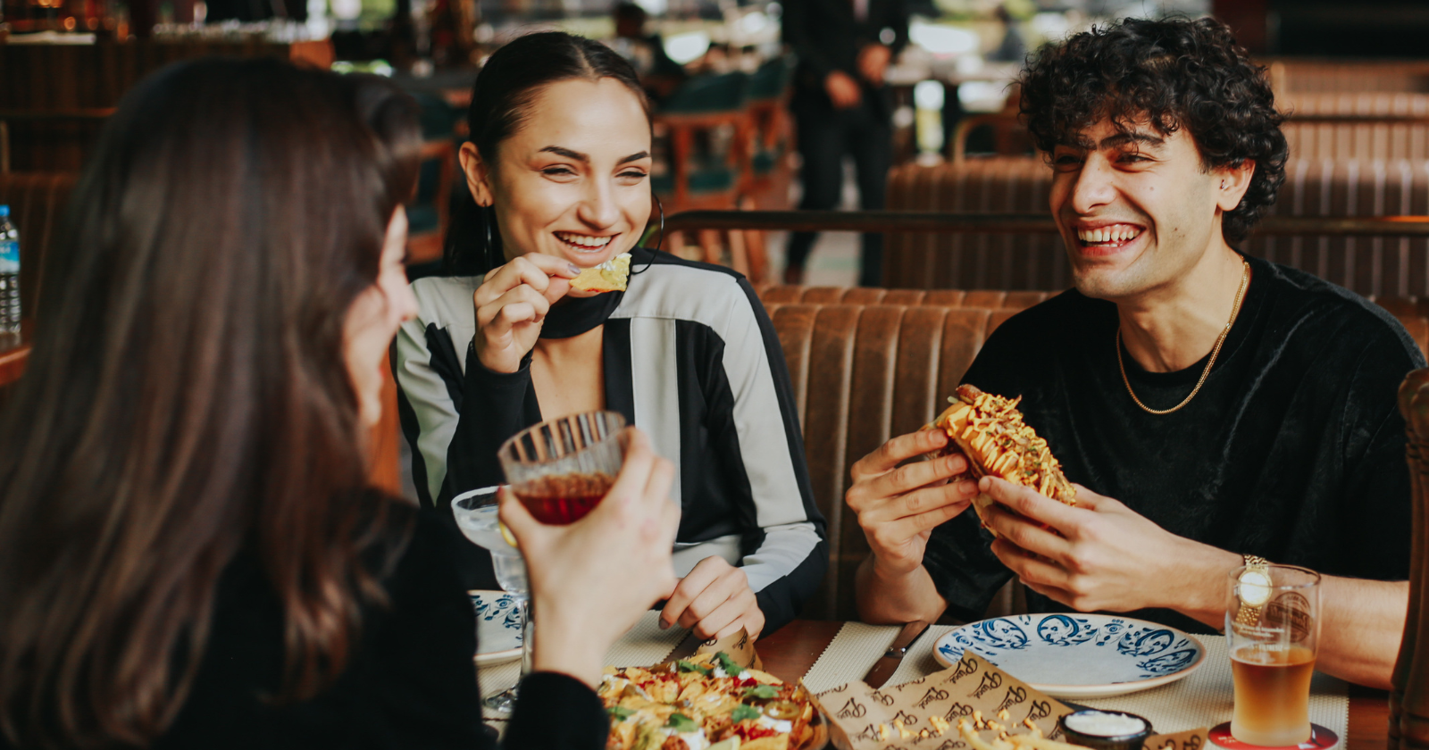 Fast food chains are betting big on plant-based breakfast and here's ...