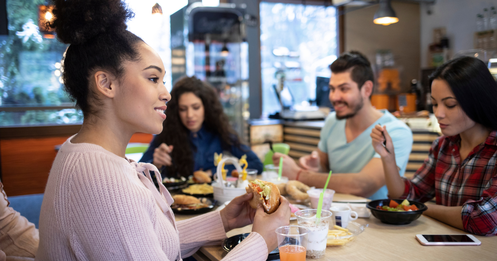 People who grew up lower middle class often do these 8 things at ...